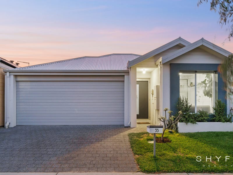 33 Makassar Way, Clarkson, WA 6030 - Property Details