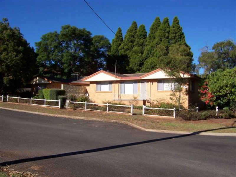 20 Glendower Street, Toowoomba, Qld 4350 - Property Details