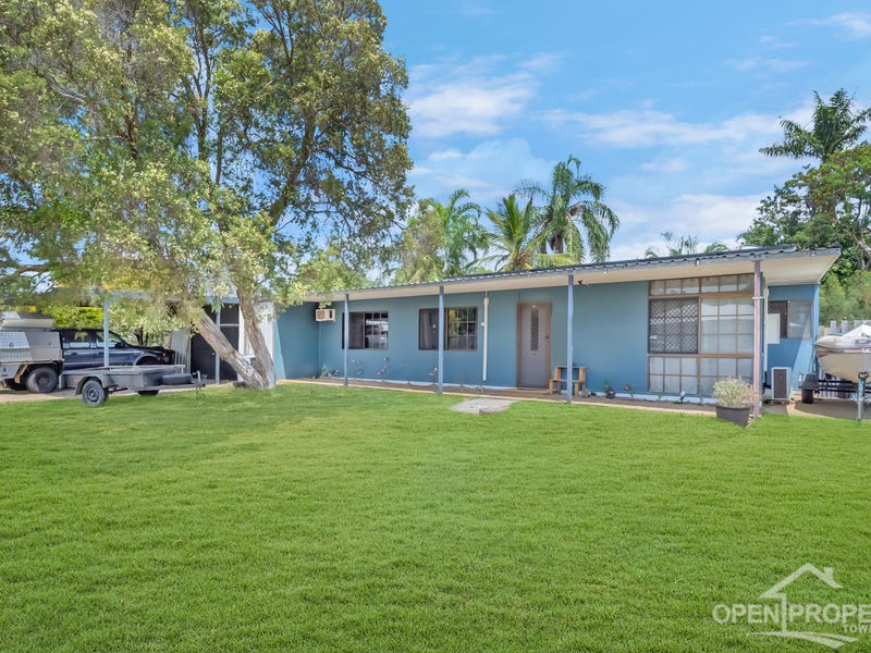 15 Lawrence St, Kelso, Qld 4815 - Property Details