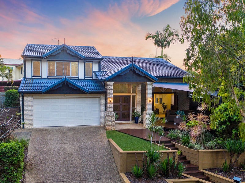 105 Castlerea Street, Tingalpa, Qld 4173 - Property Details