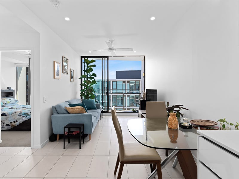 31904/24 Stratton Street, Newstead, Qld 4006 - Property Details