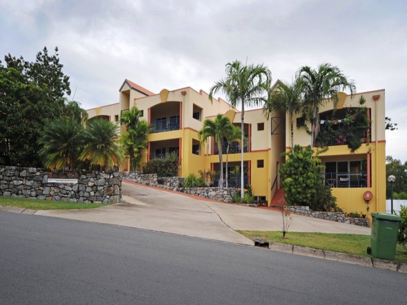 18/20 Island Drive, Cannonvale, Qld 4802 - Property Details