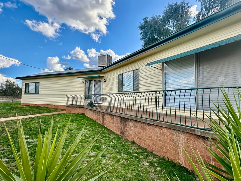 12 Wetherell Crescent, Cobar, NSW 2835 - Property Details
