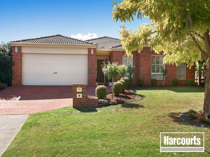 13 Retreat Circuit, Beaconsfield, Vic 3807 - Property Details