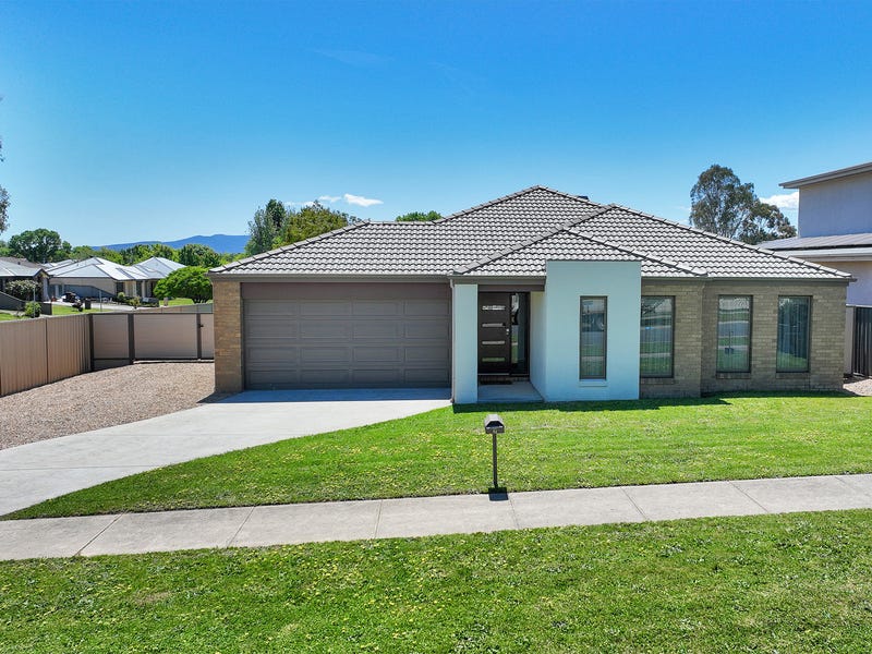 7 Mitchell Court, Mansfield, Vic 3722 - Property Details