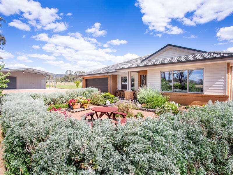3 Craigie Street, Harcourt, VIC 3453 - realestate.com.au