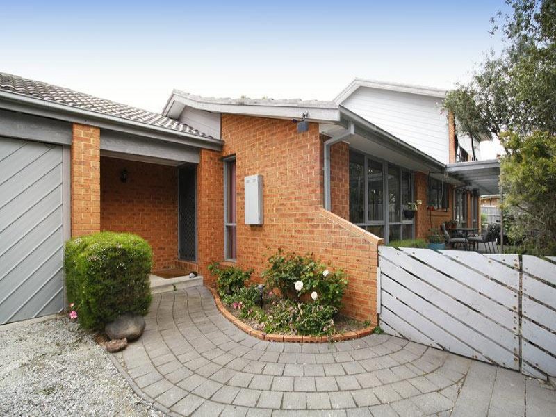 22 Mountain View Road, Mount Eliza, VIC 3930 - realestate.com.au