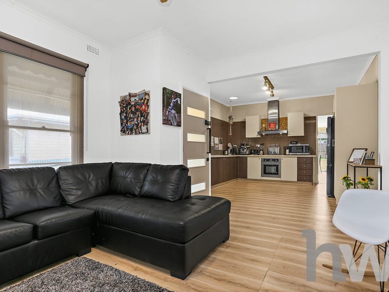 11 Smith Street, Winchelsea, Vic 3241 - Property Details