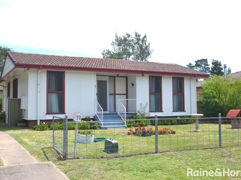 30 Eugene Street, Inverell, NSW 2360 - Property Details