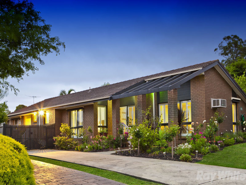 8 Lindsay Court, Scoresby, VIC 3179 - realestate.com.au