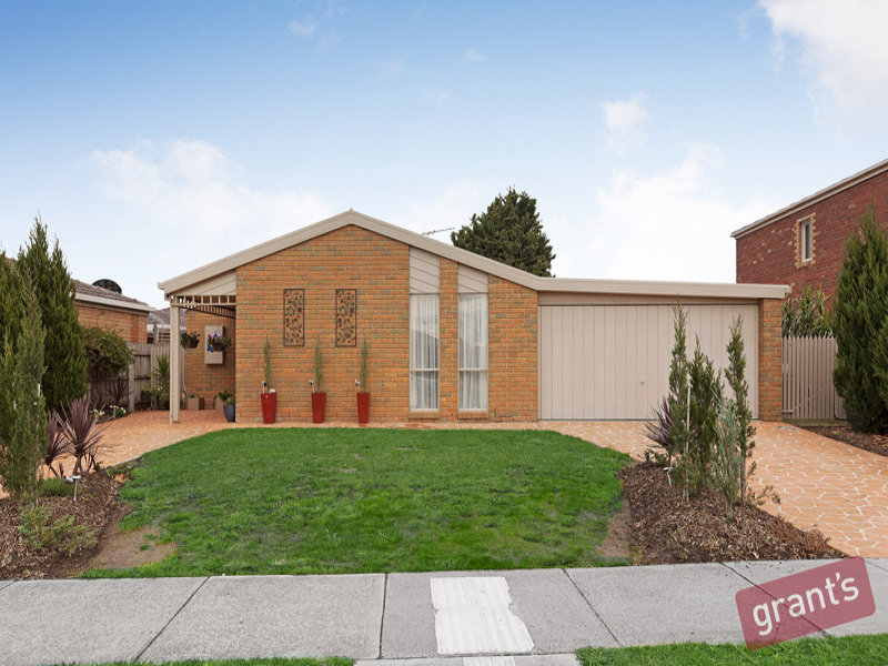 31 Baringa Park Drive, Narre Warren South, VIC 3805 - realestate.com.au