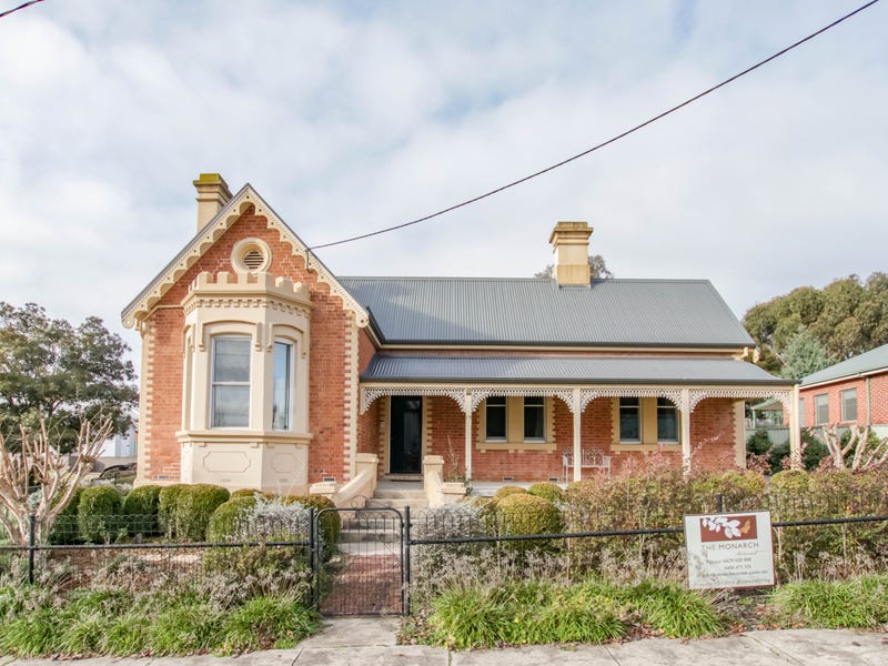 12 Wynyard Street "The Monarch", Tumut, NSW 2720 - Property Details