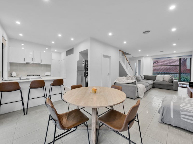 8/44 Mccormicks Road, Skye, Vic 3977 - Property Details