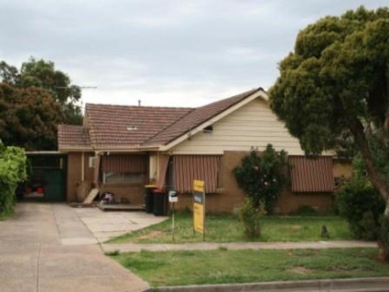 47 Falcon Drive, Melton, Vic 3337 - Property Details