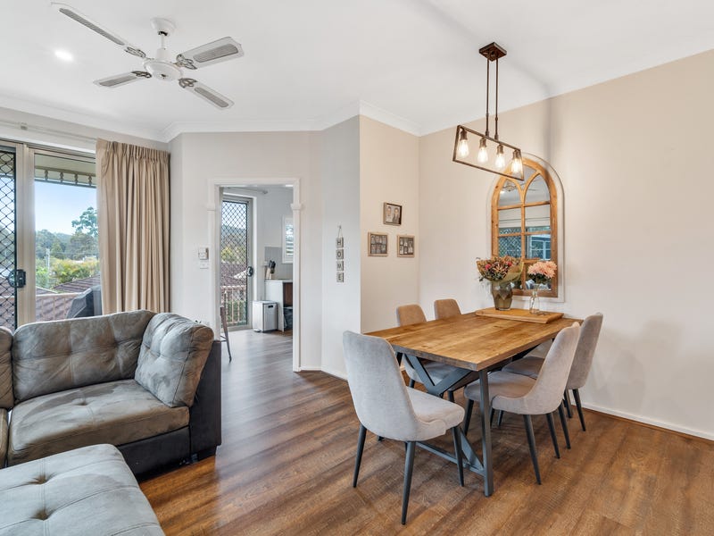 8/12-20 Kinarra Avenue, Wyoming, NSW 2250 - Property Details