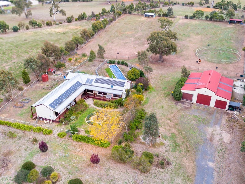 11 Kestrel Place, Teesdale, Vic 3328 - Property Details