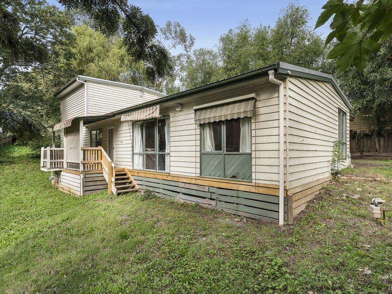 74 Station Road, Seville, Vic 3139 - Property Details