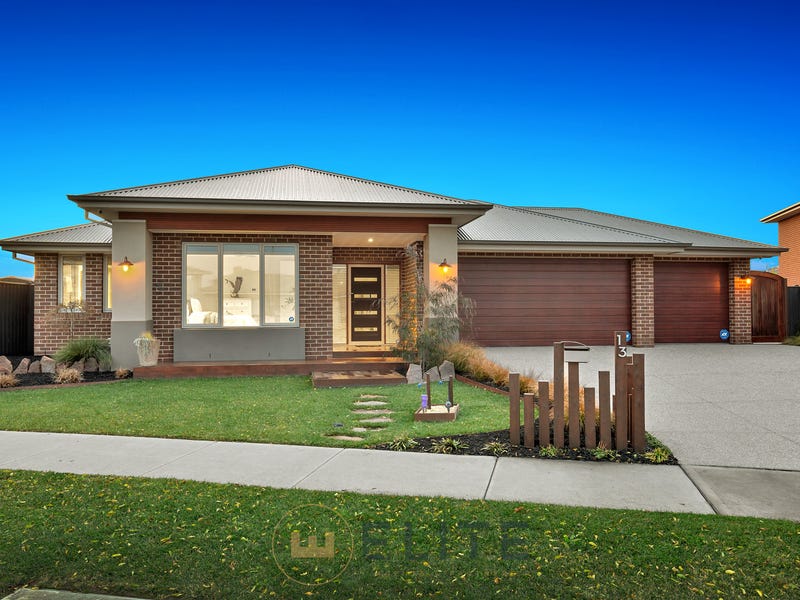 13 Bluebank Avenue, Clyde North, VIC 3978 - realestate.com.au