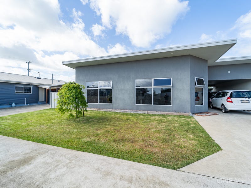 2 & 3/5 Plummer Court, Somerset, Tas 7322 - Property Details
