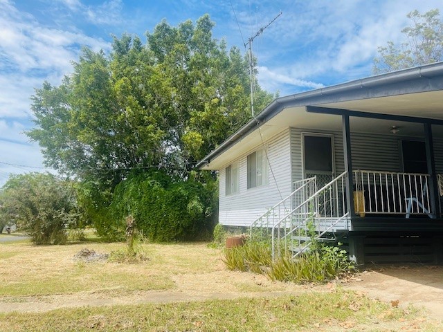 24 Spring Crescent, Dysart, Qld 4745 - Property Details