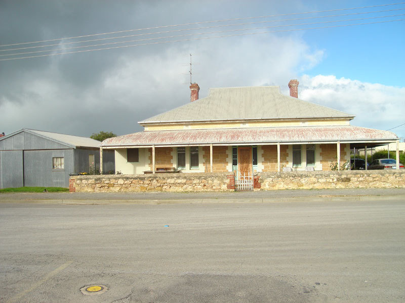 12 Second Street, Minlaton, SA 5575 - Property Details