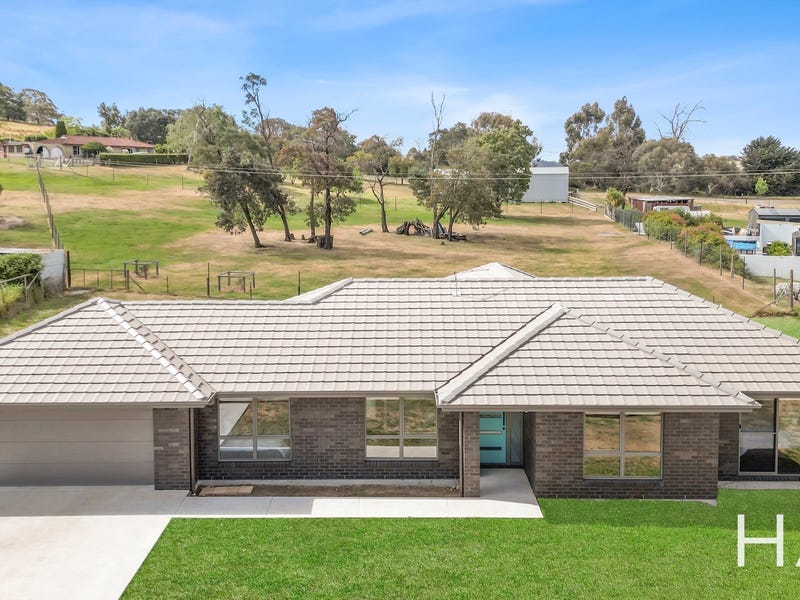 14 Oakmount Street, Perth, Tas 7300 - Property Details