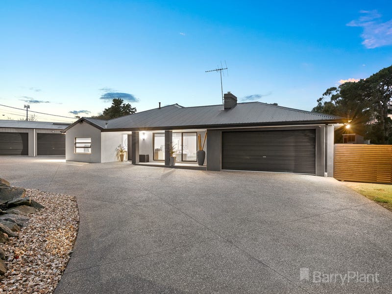 8 Craig Road, Junction Village, VIC 3977 - realestate.com.au