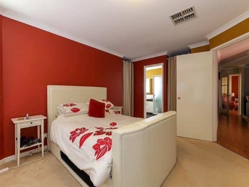 23 Arabella Mews, Currambine, WA 6028 - Property Details