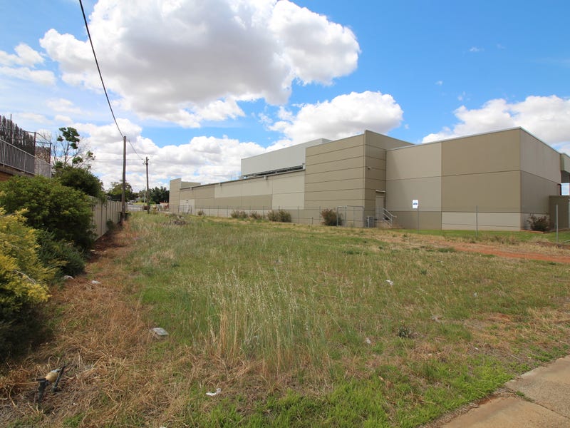 285 Wakaden Street, Griffith, NSW 2680 - realestate.com.au