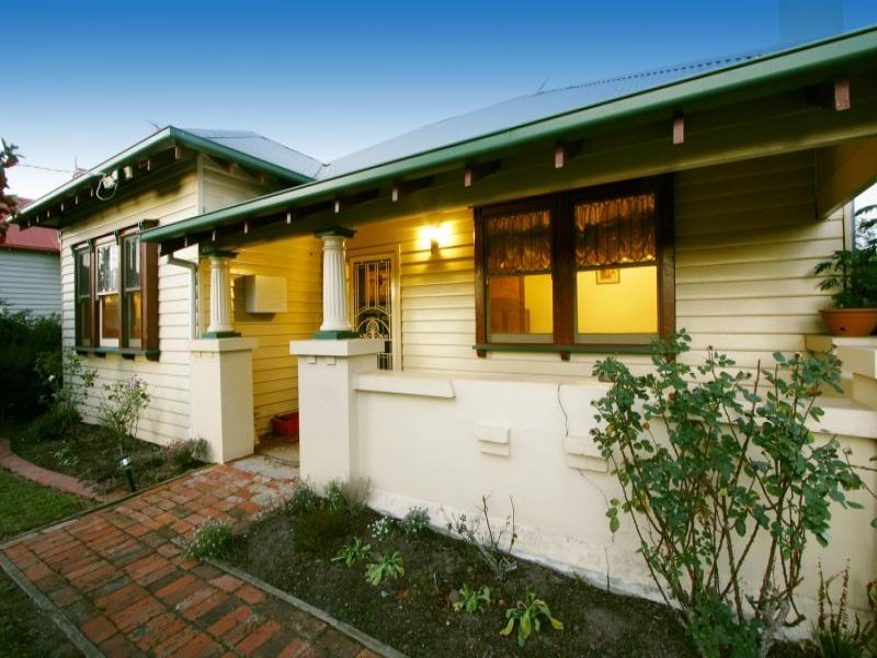 88 Market Street, Sale, VIC 3850 - realestate.com.au