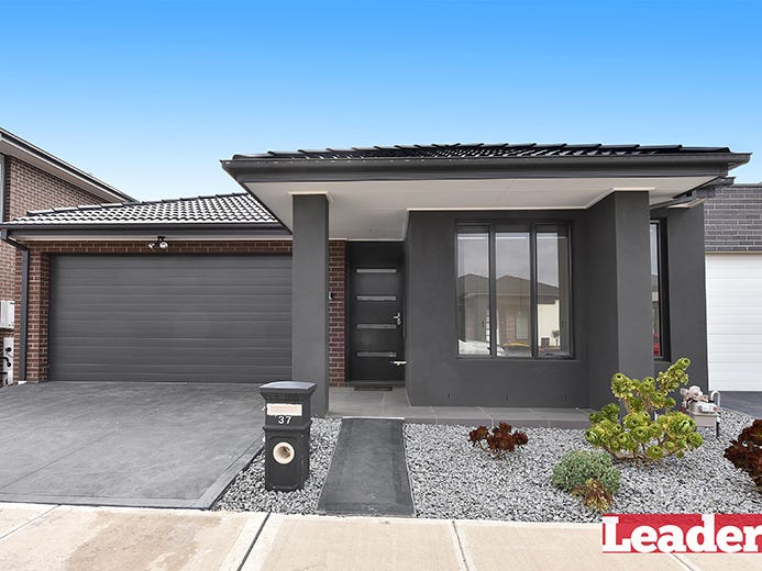 37 Upthorpe Way, Mickleham, VIC 3064 - realestate.com.au