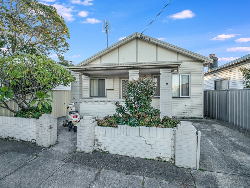 9 Baker Street, Mayfield, NSW 2304 - Property Details