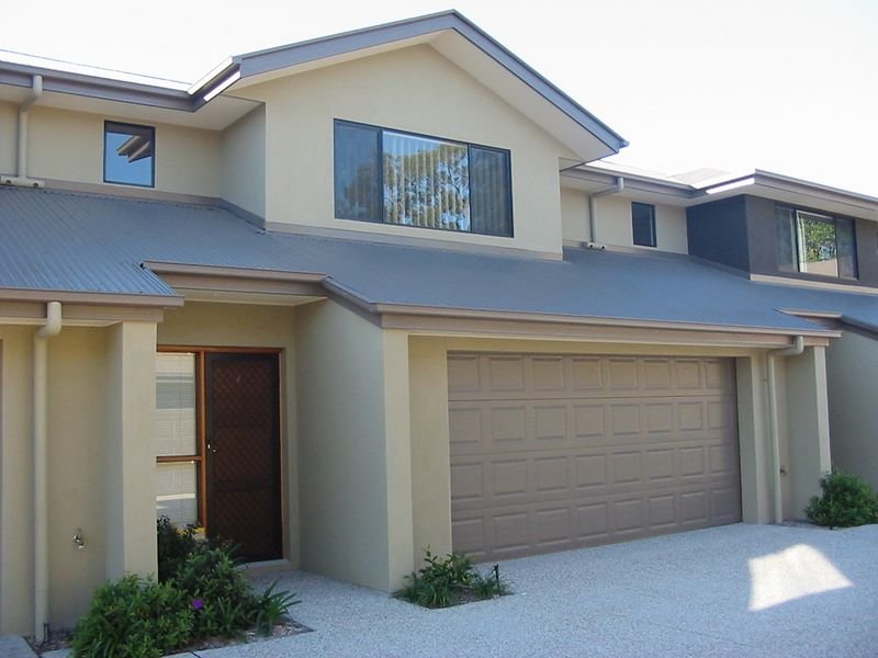 8 Gordon Street, Labrador, QLD 4215 - realestate.com.au