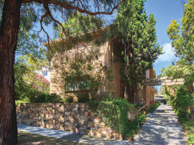 4/52 Grange Road, Toorak, Vic 3142 - Property Details