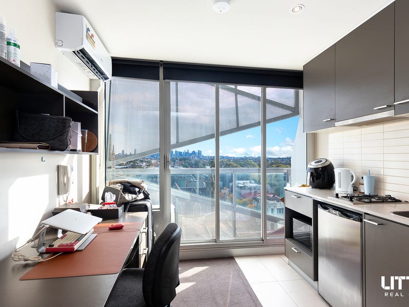 702/1 Glenferrie Place, Hawthorn, Vic 3122 - Property Details