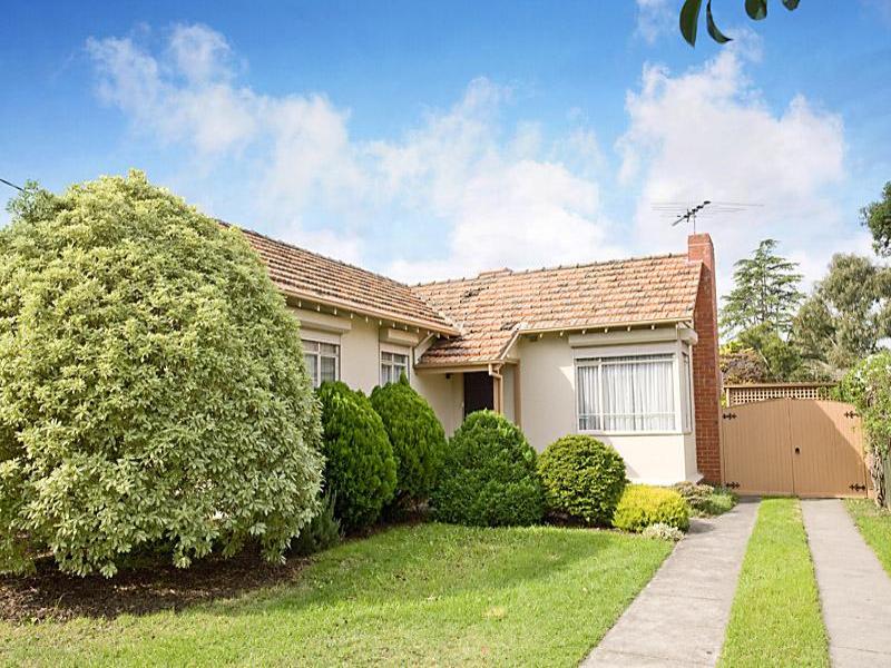 498 Bluff Road, Hampton, Vic 3188 - Property Details