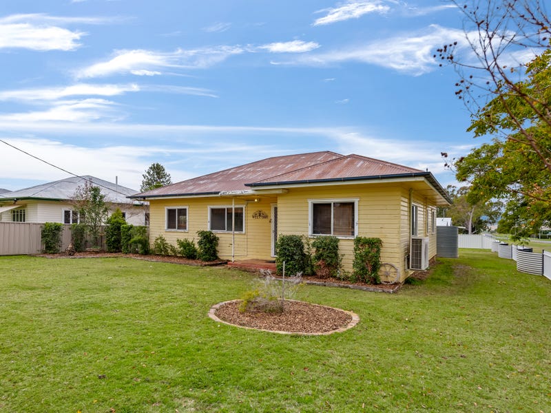 36 Murray Street, Pittsworth, Qld 4356 - Property Details