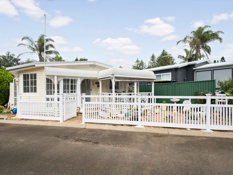 9 Seaview Parade, North Narrabeen, NSW 2101 - Property Details