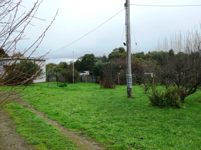 9 Quinns Road, Bushfield, VIC 3281 - realestate.com.au