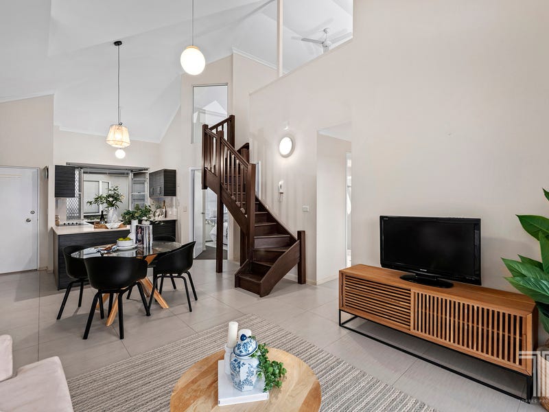 18/22 York Street, Indooroopilly, Qld 4068 - Property Details