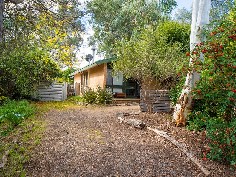 4 Hancock Street, Spence, ACT 2615 - Property Details