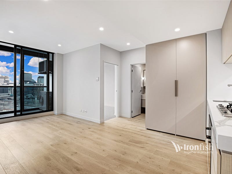 606/105 Batman Street, West Melbourne, VIC 3003 - realestate.com.au