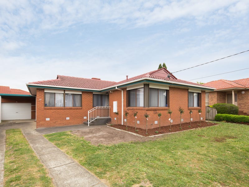 37 Whitehaven Cres, Noble Park North, VIC 3174 - realestate.com.au