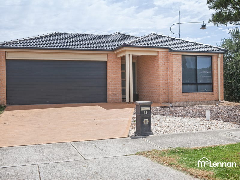 32 Fitzwilliam Drive, Doreen, VIC 3754 - realestate.com.au