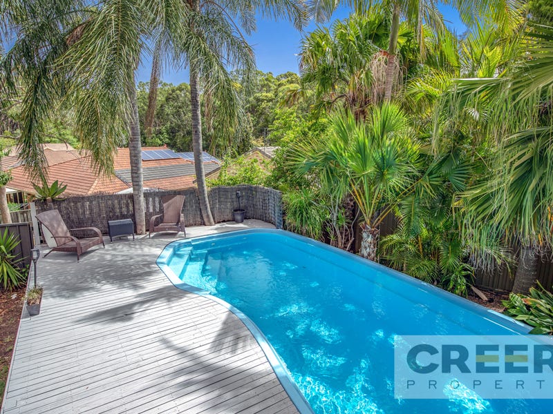 11 Lenaghan Crescent, Eleebana, NSW 2282 - Property Details