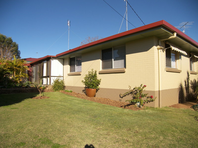 42 Jimbour Drive, Newtown, QLD 4350 - realestate.com.au
