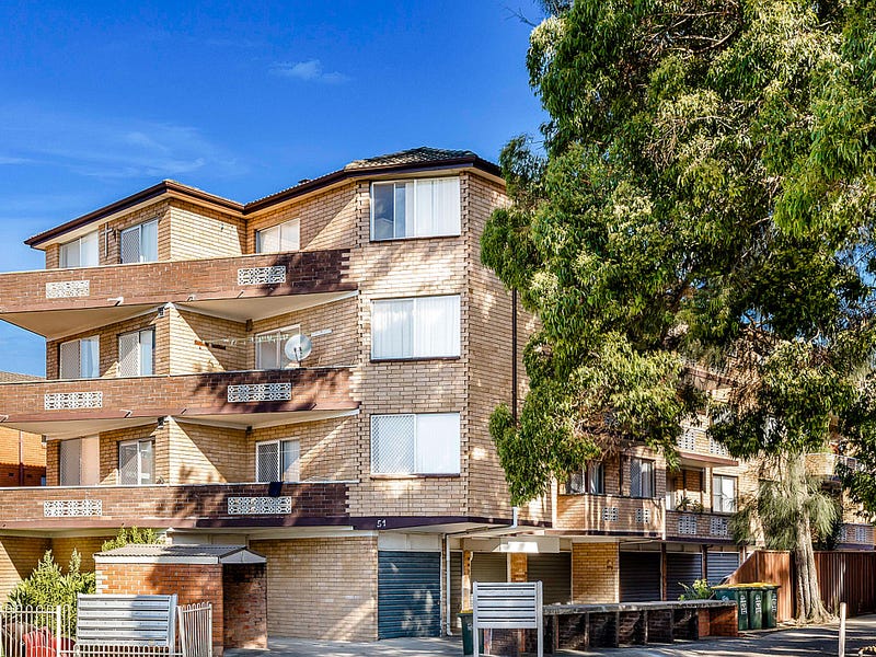 12/51 Hamilton Road, Fairfield, NSW 2165 - Property Details