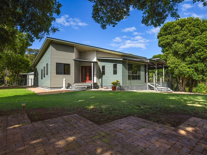 13 Woolmer Road, Highfields, Qld 4352 - Property Details