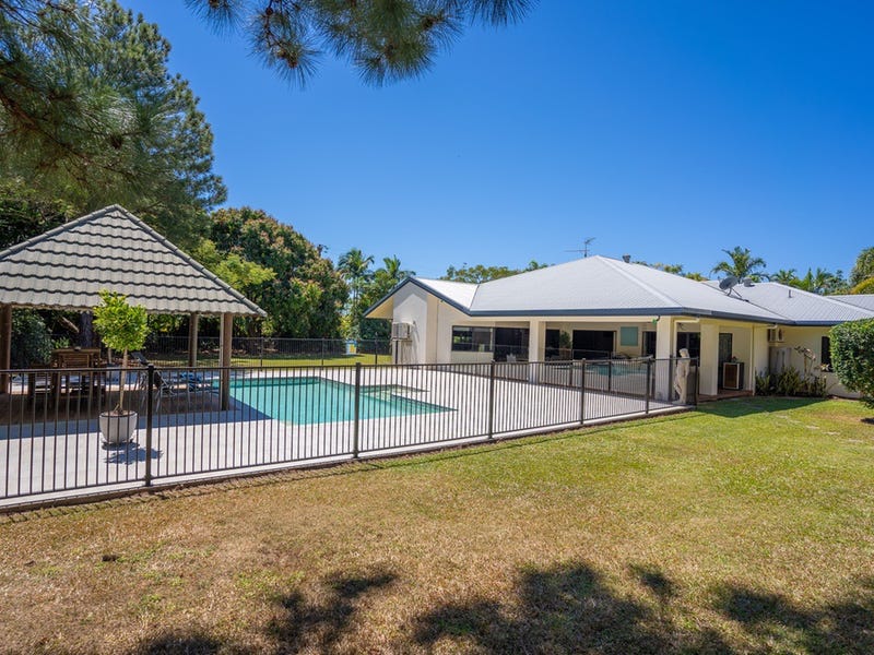 2-4 James Cook Drive, Kewarra Beach, QLD 4879 - realestate.com.au