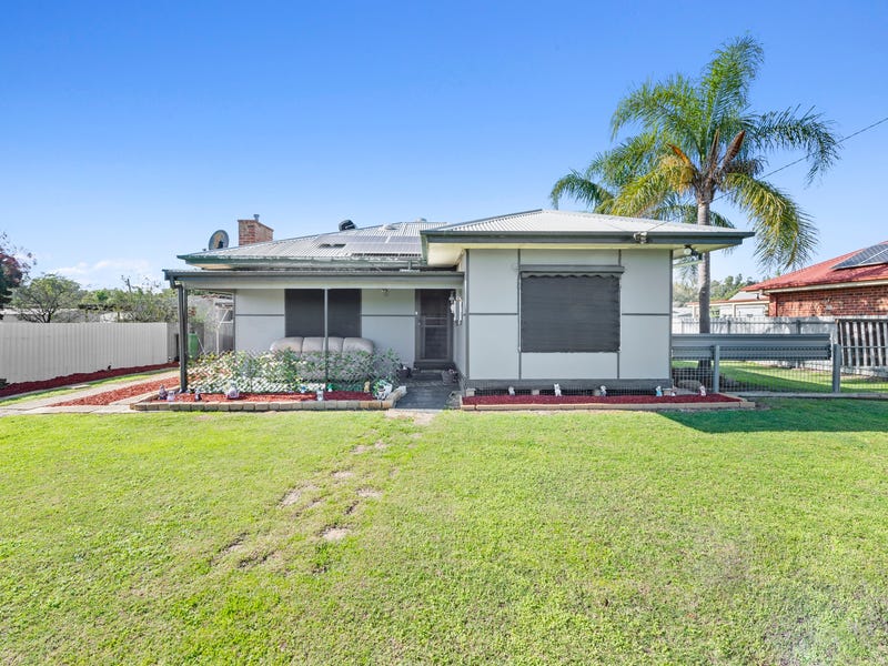 242 Hume Street, Corowa, NSW 2646 - Property Details